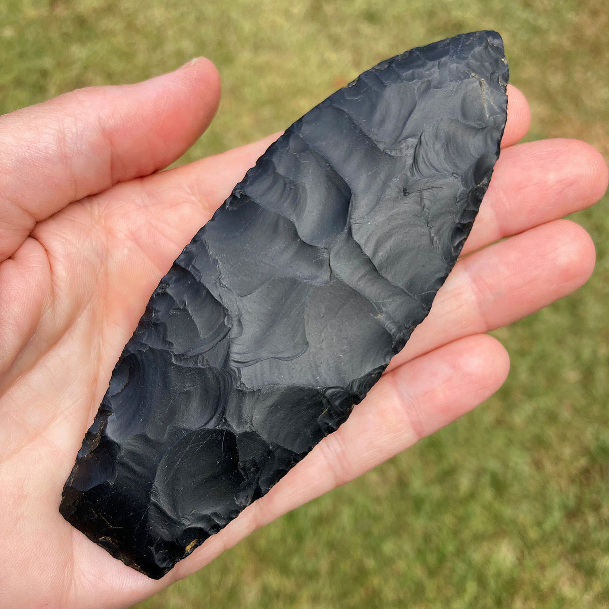 Black Novaculite Knapped Knife, Lance Blade, Spear Head – Native Way Online Black Novaculite Knapped Knife, Lance Blade, Spear Head – Native Way Online