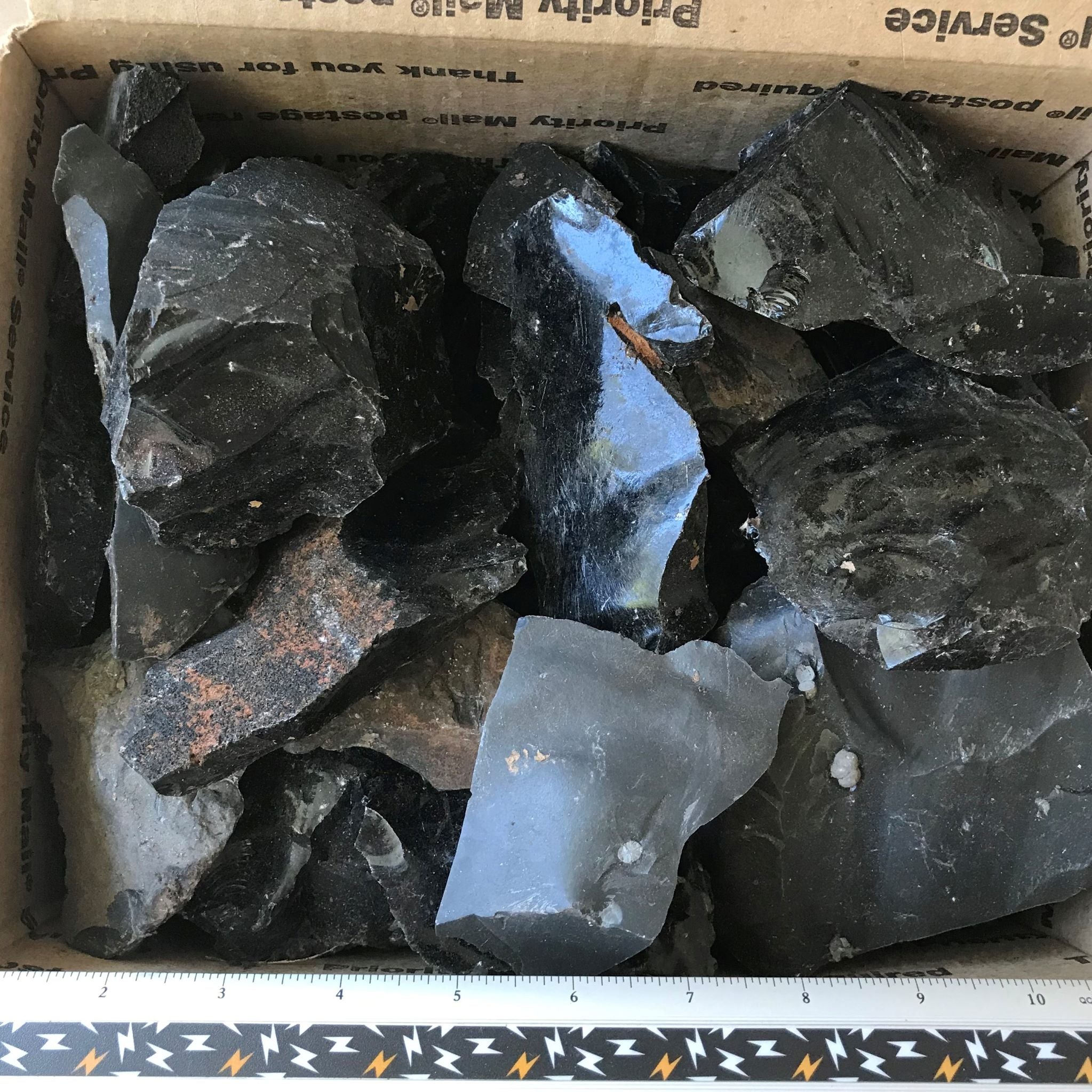 Black Obsidian, Dacite Chips & Chunks Flintknapping Stone – Native Way ...